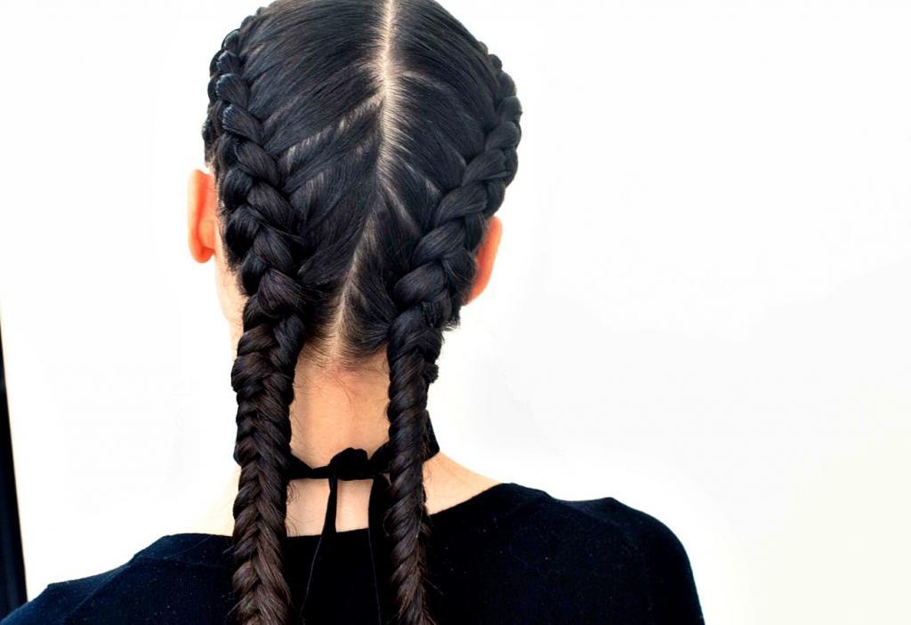Boxer Braids: How to Style The Trend Hairstyle